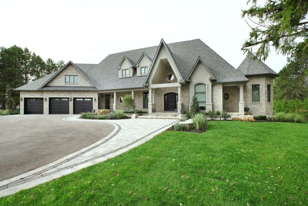 Hampton Estate Stone | Shouldice Stone | I-XL