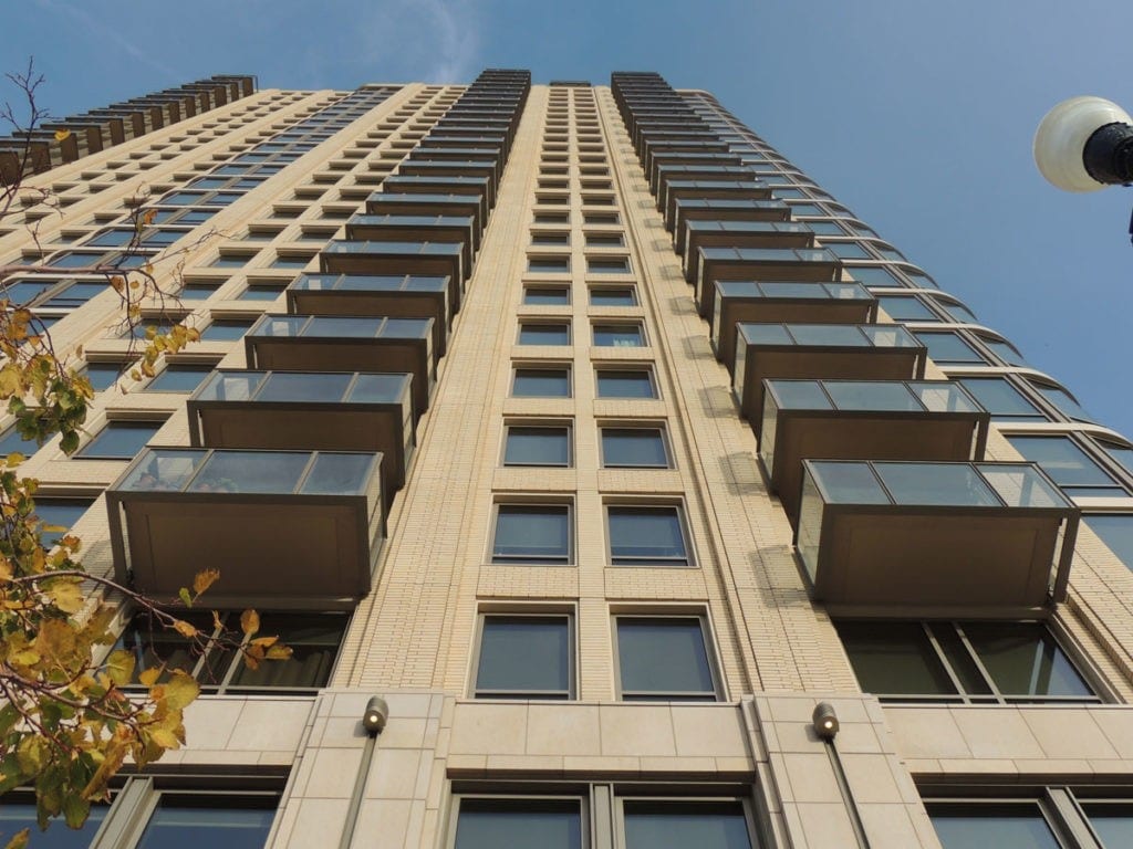 Almond - I-XL Building Products