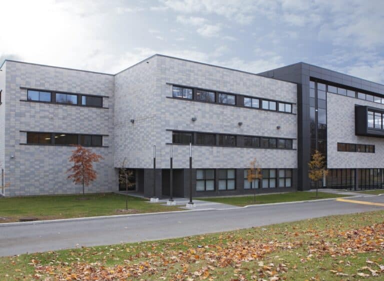 Tapestry Dimensional Stone | Shouldice Stone | I-XL